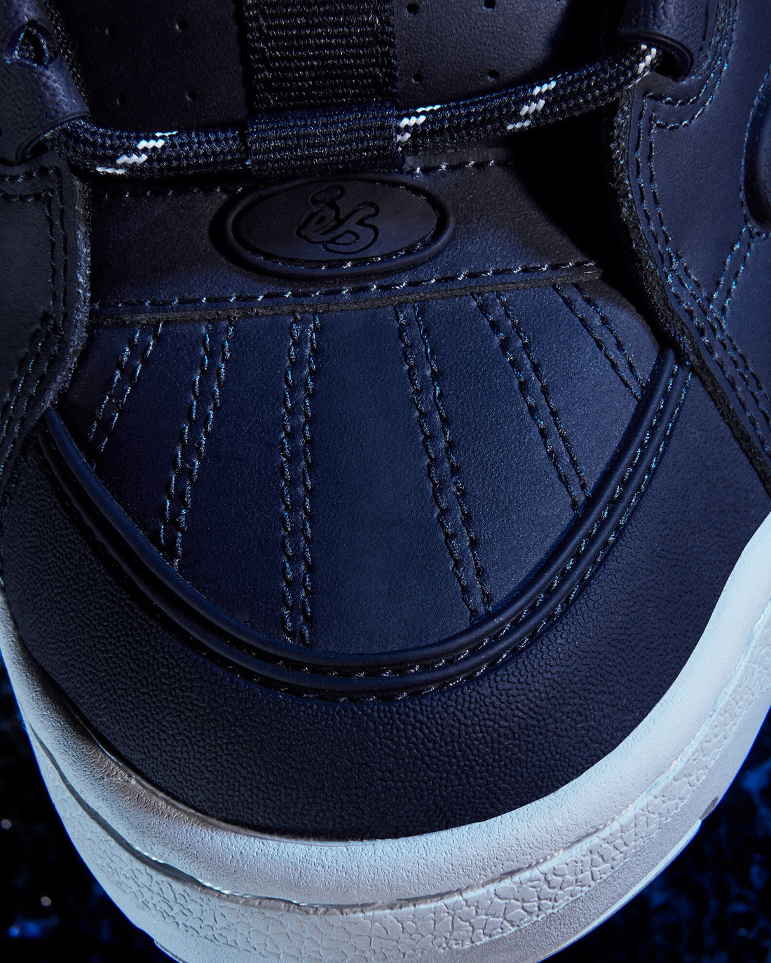 Muska navy/white - skate shoes | éS skateboarding